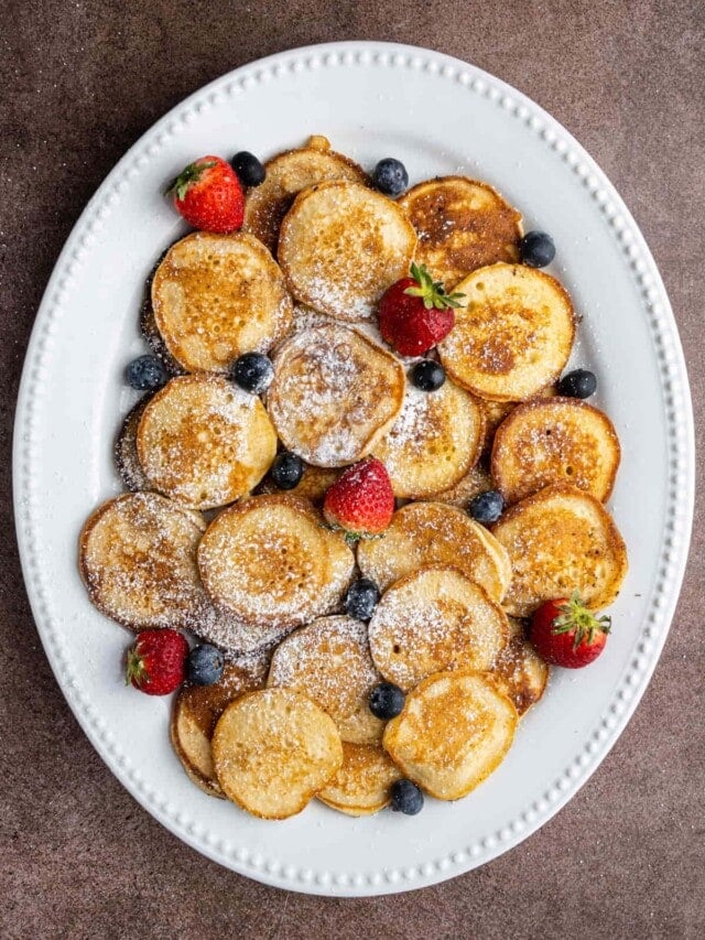 Fluffy Silver Dollar Pancakes — Marley's Menu
