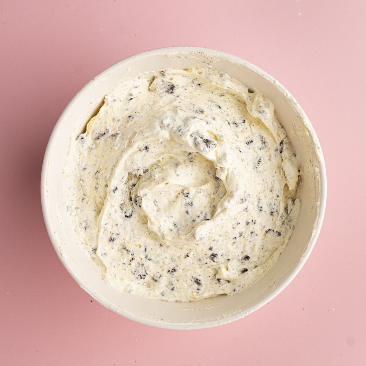 4-Ingredient Fluffy Oreo Dip — Marley's Menu