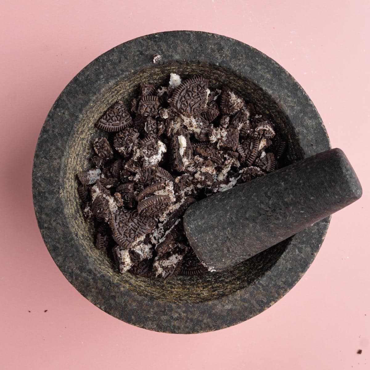 4-Ingredient Fluffy Oreo Dip — Marley's Menu