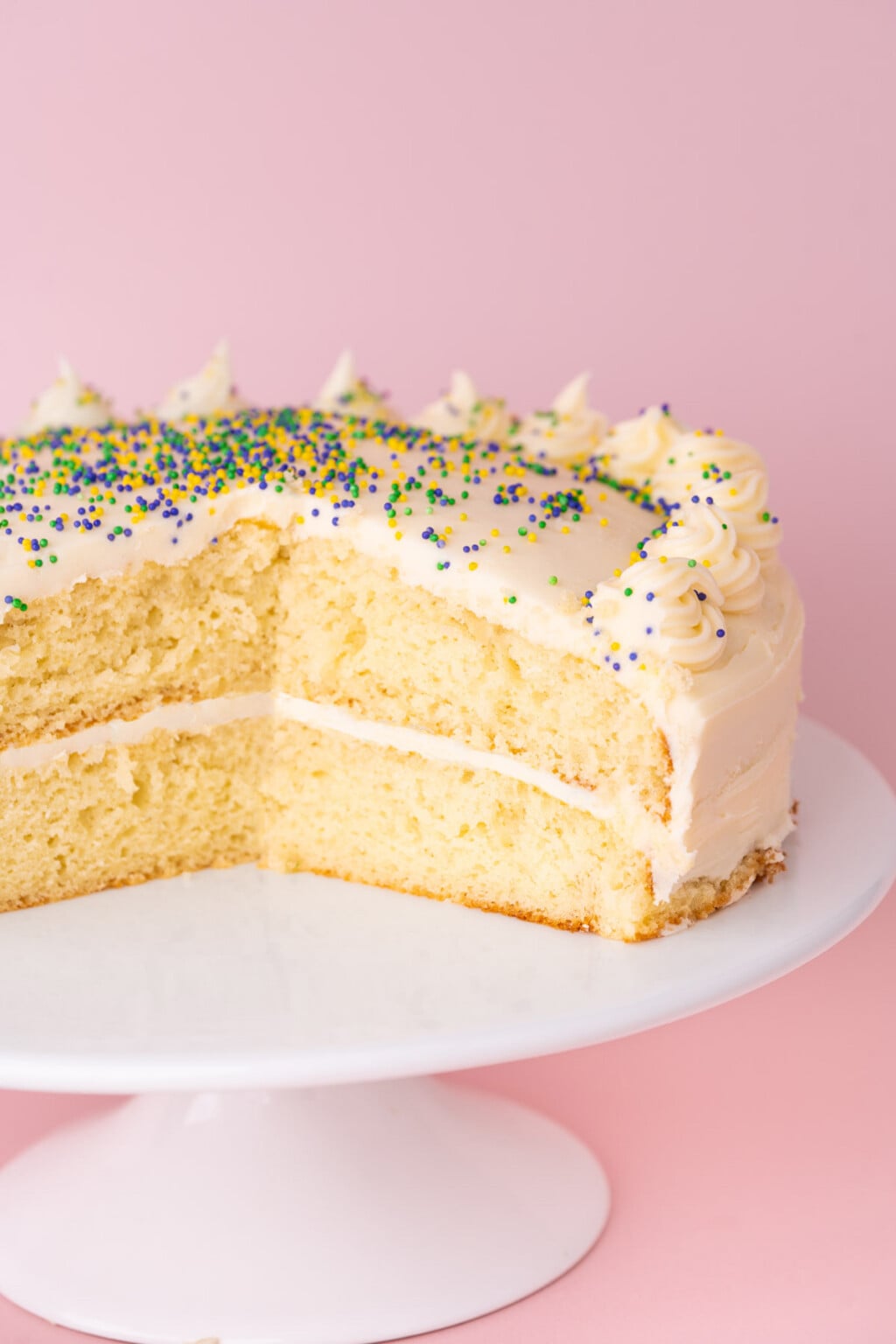 How to Make Box Cake Mix Better with Two Simple Add-Ins (So Moist ...